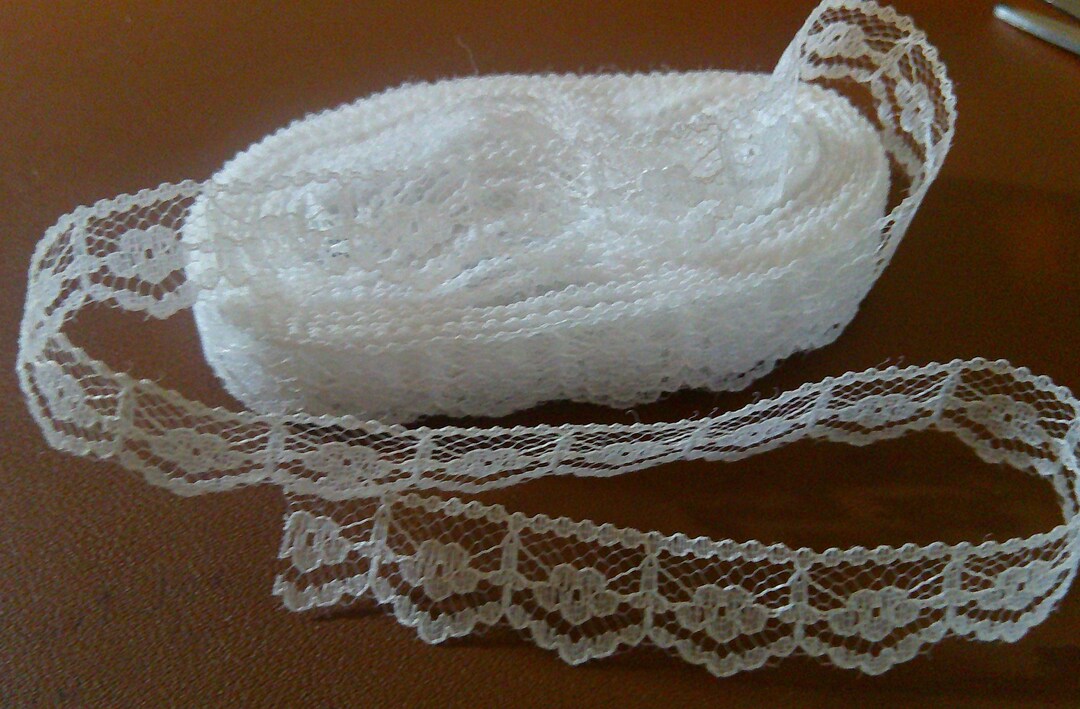 White Scalloped Floral Lace Trim-15mm-3 YDS - Etsy