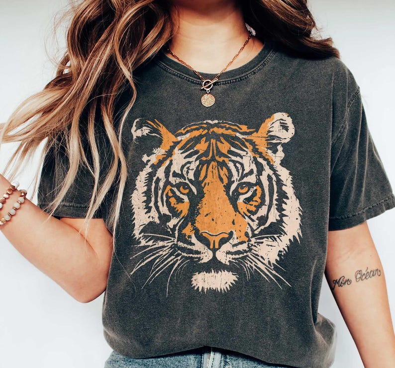 Comfort Colors® Vintage Tiger Tee Retro Tiger T-shirt 90s Animal Gift ...