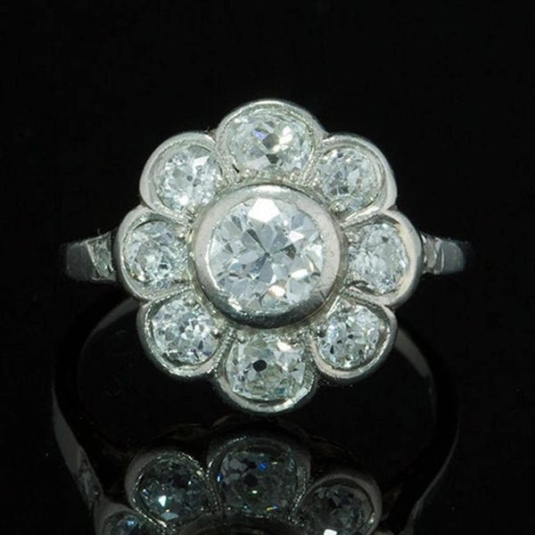 Daisy Cluster Halo Ring - Etsy