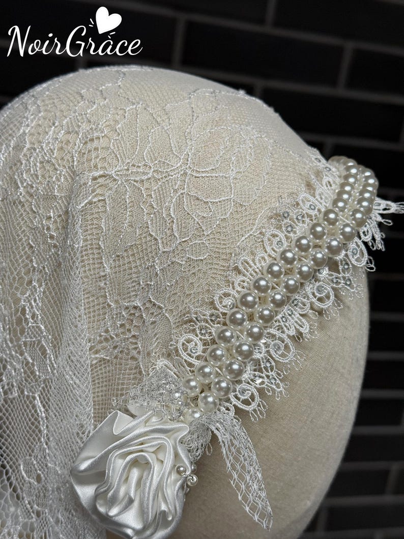 Rose Juliet Cap Veil, Full Lace Wedding Veil With Pearl Forehead Band ...