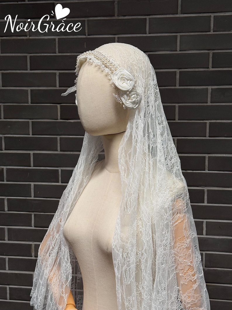 Rose Juliet Cap Veil, Full Lace Wedding Veil With Pearl Forehead Band ...