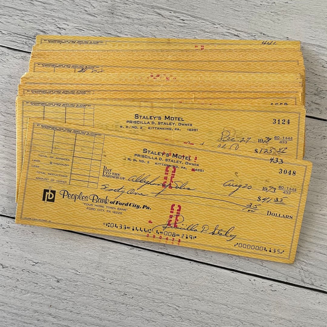 Vintage 1960s-70s Checks From the Staleys Motel in - Etsy