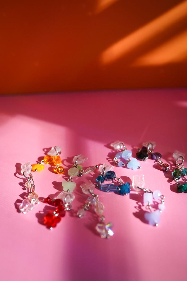 USB-C E-reader Dust Plug- Blue Teddy Bear Handmade Beaded Bookish Charm ...