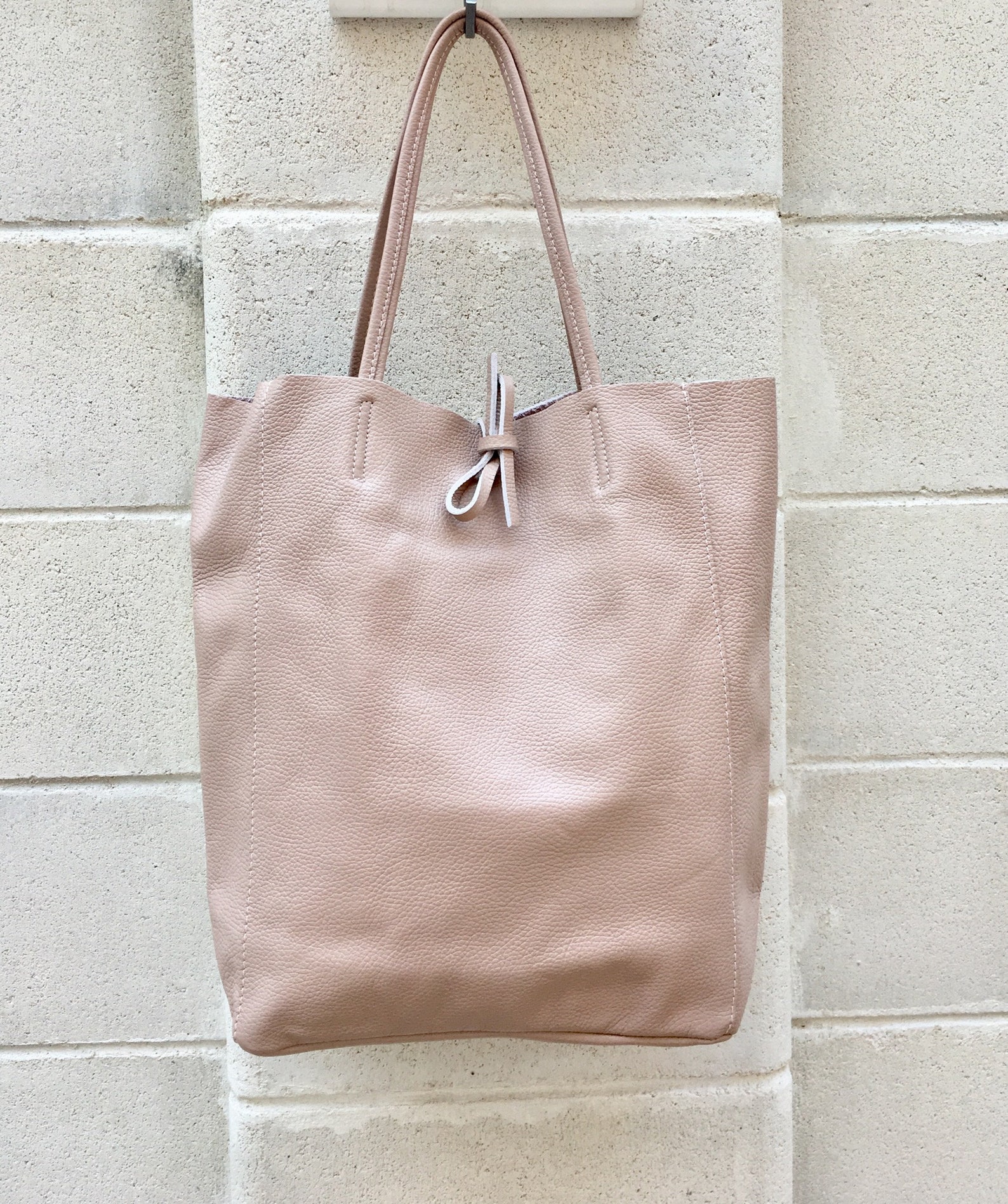 Tote Leather Bag in Soft PINK. Leather Shopper in Pink. Soft Natural ...