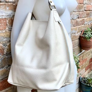 Slouch Leather Shopper Bag in Creamy White. Very Light Beige Hobo ...