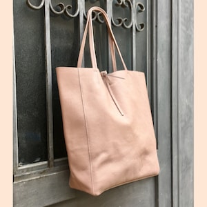 Tote Leather Bag in Soft PINK. Leather Shopper in Pink. Soft Natural ...