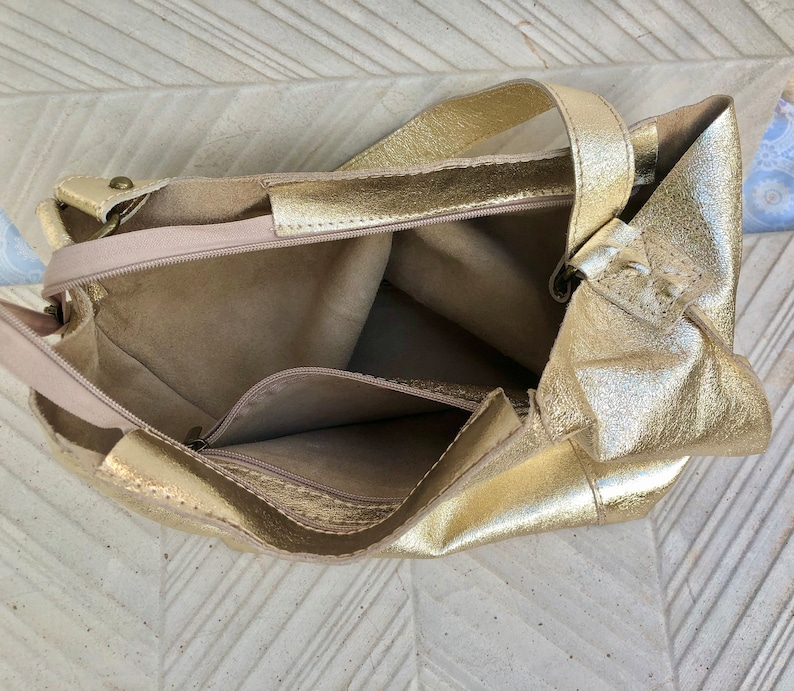 Slouch Leather Bag in GOLD Metallic Leather. Gold Hobo Shoulder Bag ...