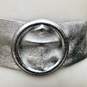 SILVER Metallic Leather Waist Belt With Large Round Buckle. Soft ...