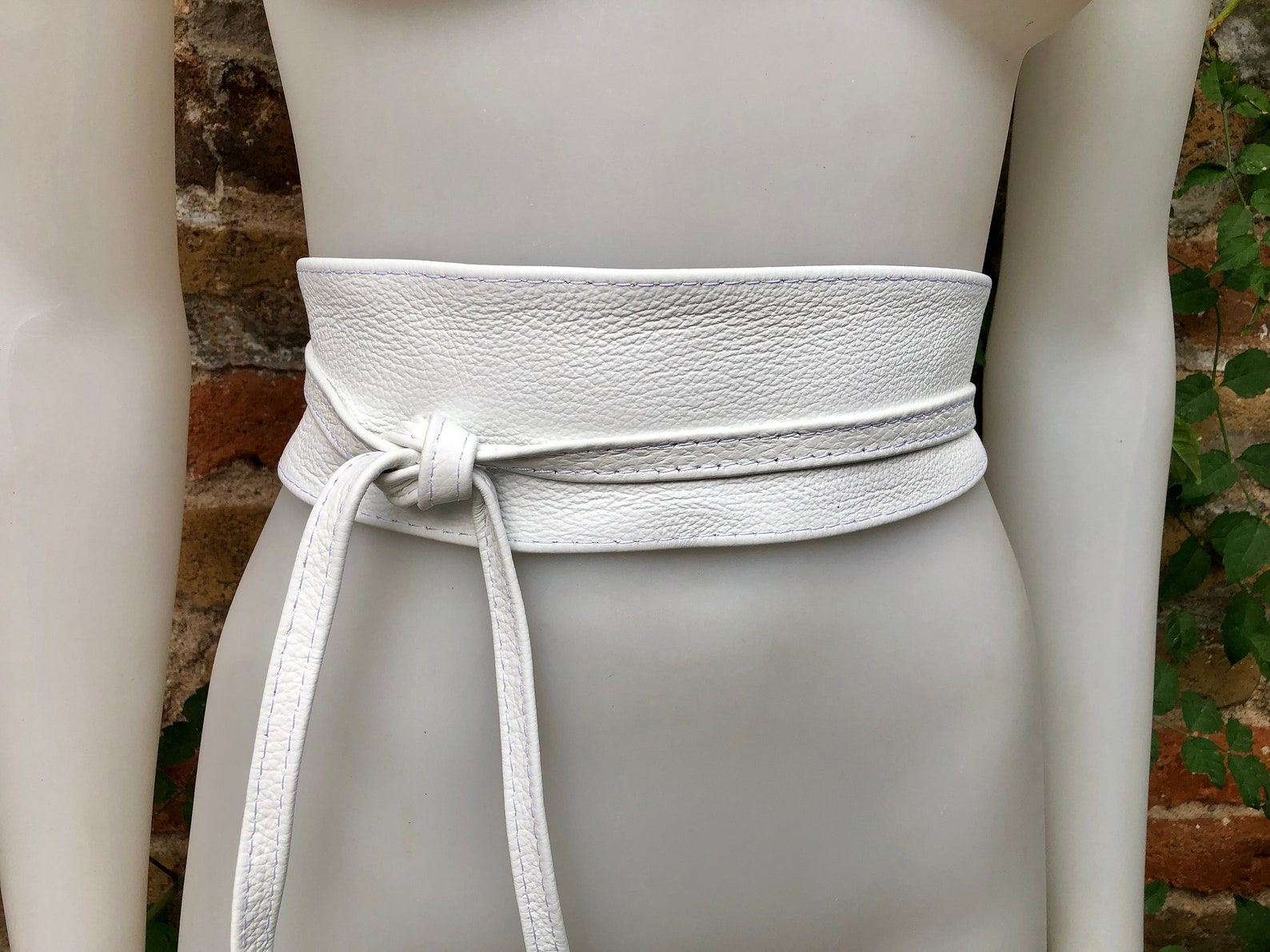White Obi Belt in Soft Leather. Wrap Belt in White. Wide Waist Bellt in ...