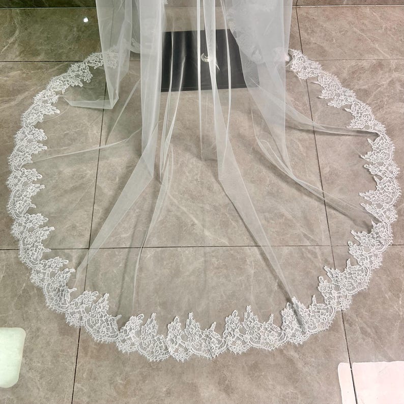 Chapel Cathedral Mantilla Lace Veil Floral Eyelash Lace Bridal Wedding ...