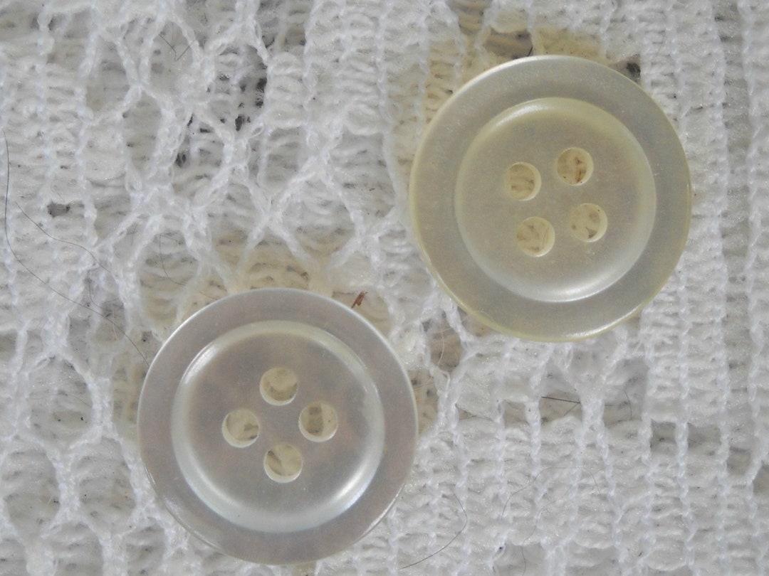 Button Set, Two Shiny White Buttons, Sewing Supply, 3/4 Inch, 19 Mm ...