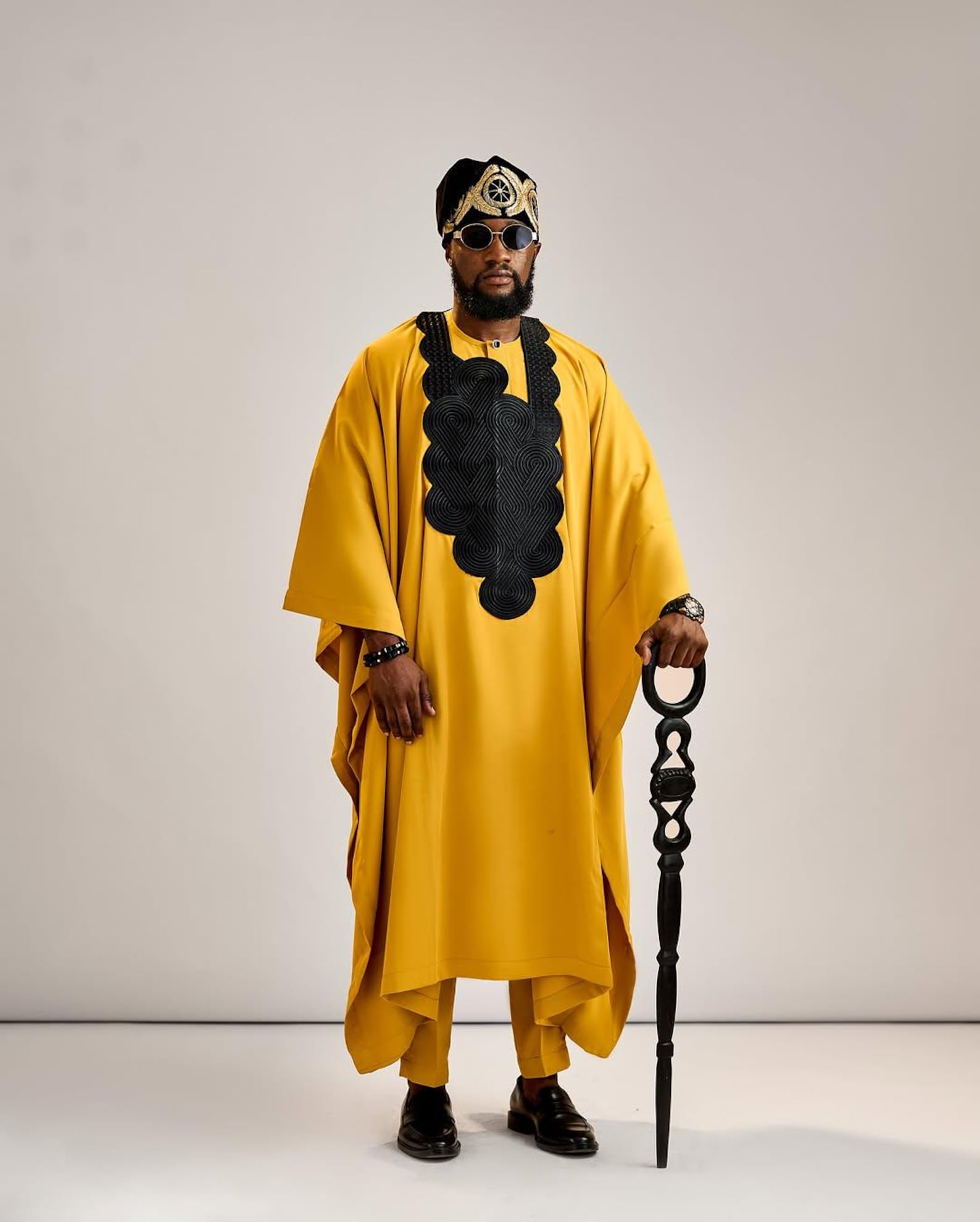 3pcs Gold With Black Embroided Agbada Suit for Men: Men Traditional ...