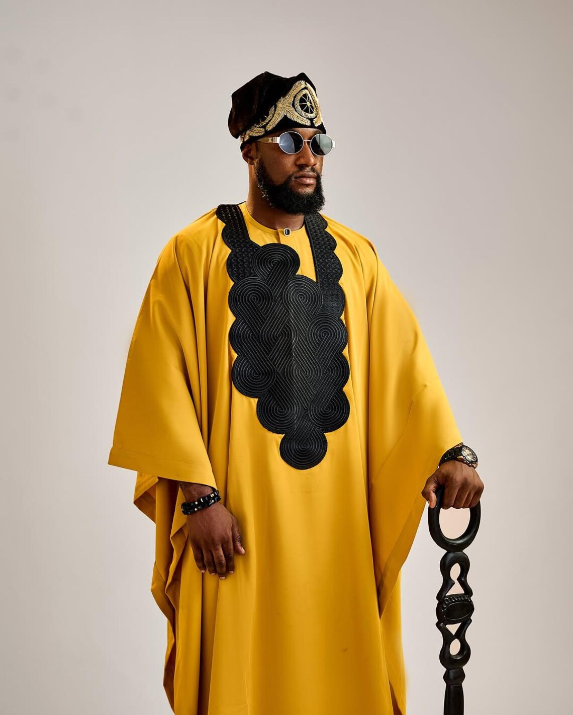 3pcs Gold With Black Embroided Agbada Suit for Men: Men Traditional ...