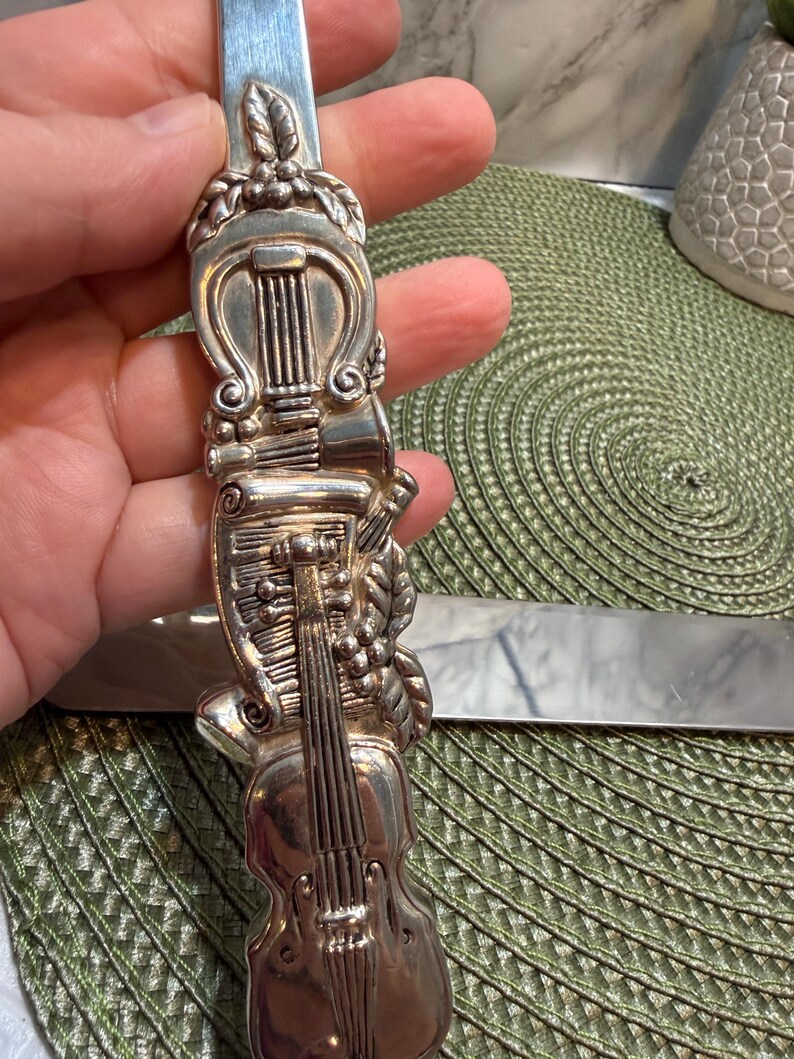 Vintage Godinger Silver Plate Violin Handle Serving Set - Knife, Fork ...