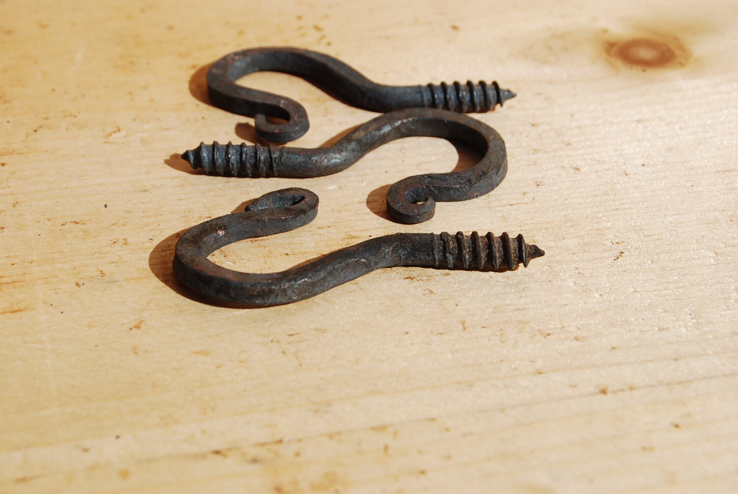 One Blacksmithed No. 4 Hook Hand Forged Hooks Primitive | Etsy