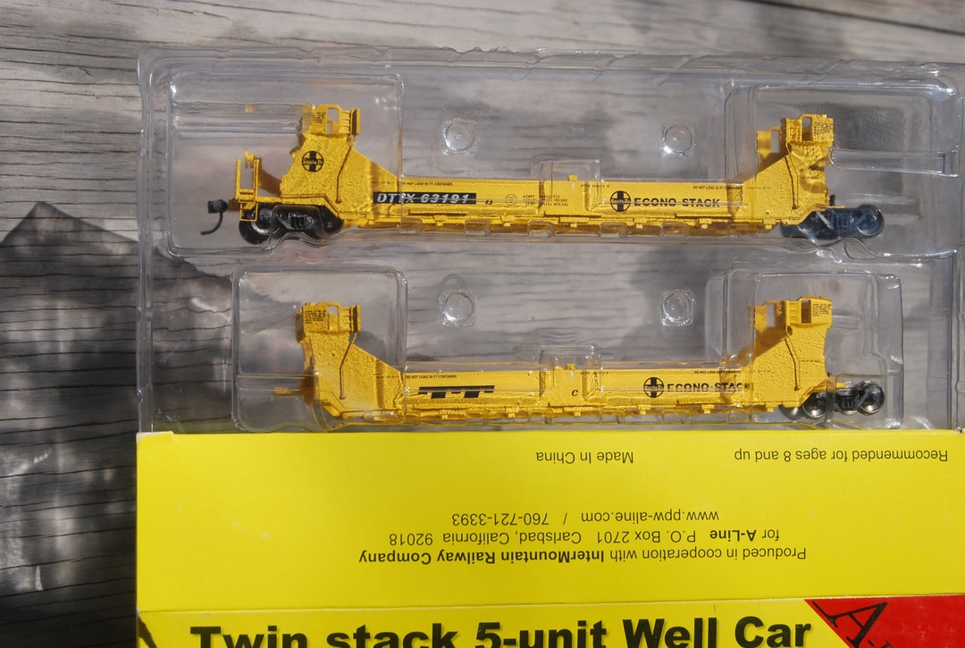 HO Scale A-line Twin Stack 5 Unit Well Car, Model Railroad Container ...