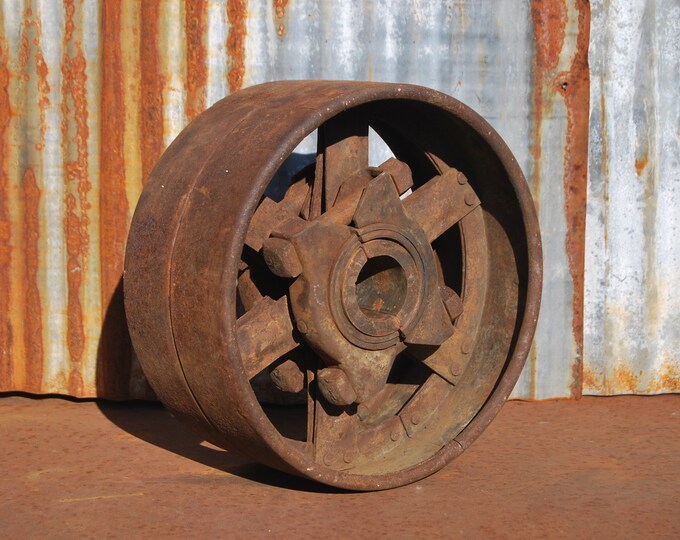 Vintage Flat Belt Line Shaft Pulley, Two-piece, Ca. 1900, Salvaged ...