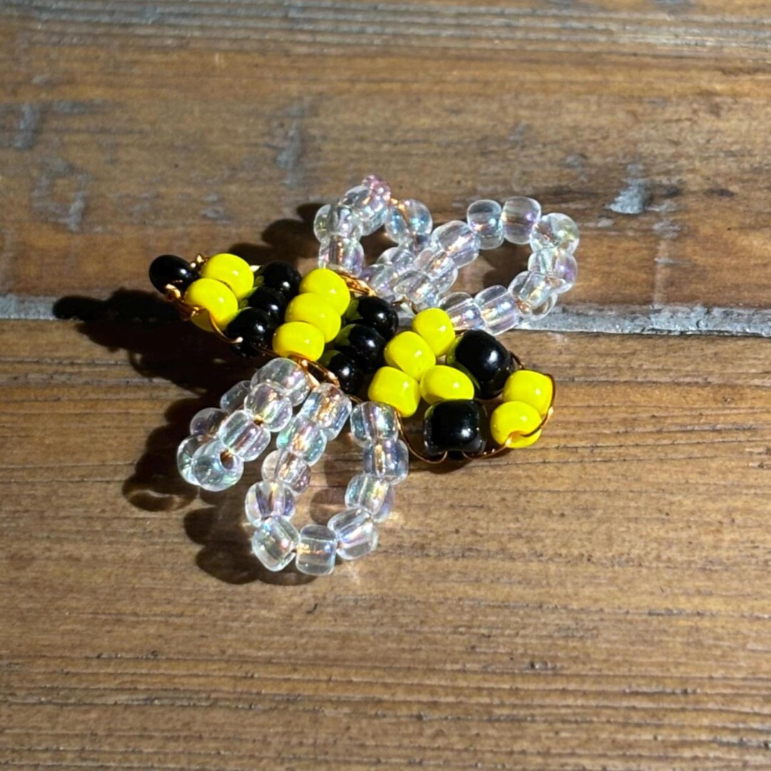 Beaded Bumblebee Figurine: Handmade Glass Bead Charm - Etsy