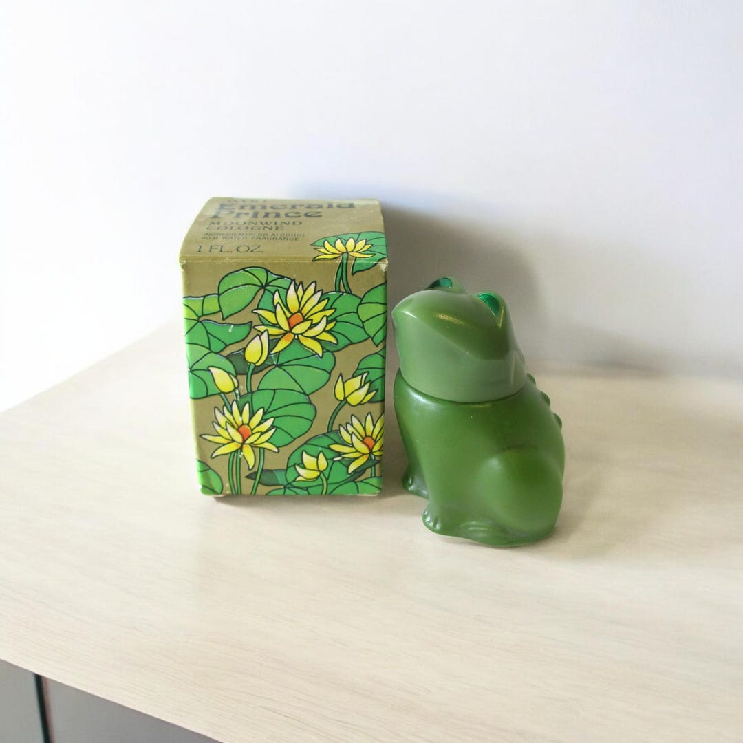 Vintage Avon Emerald Prince Frog Moonwind Cologne in Original Box - Etsy
