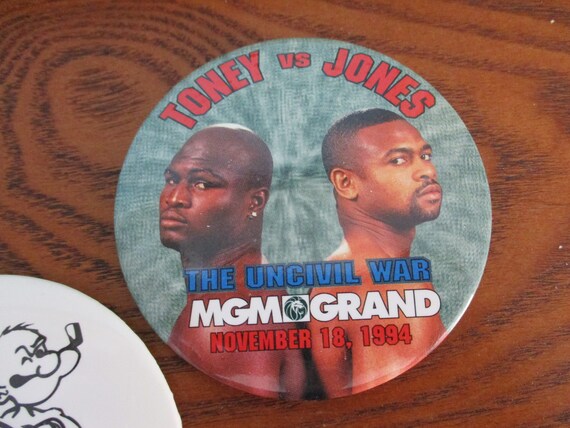 Vintage Set of Five MGM Grand Boxing Matches Pinback … - Gem