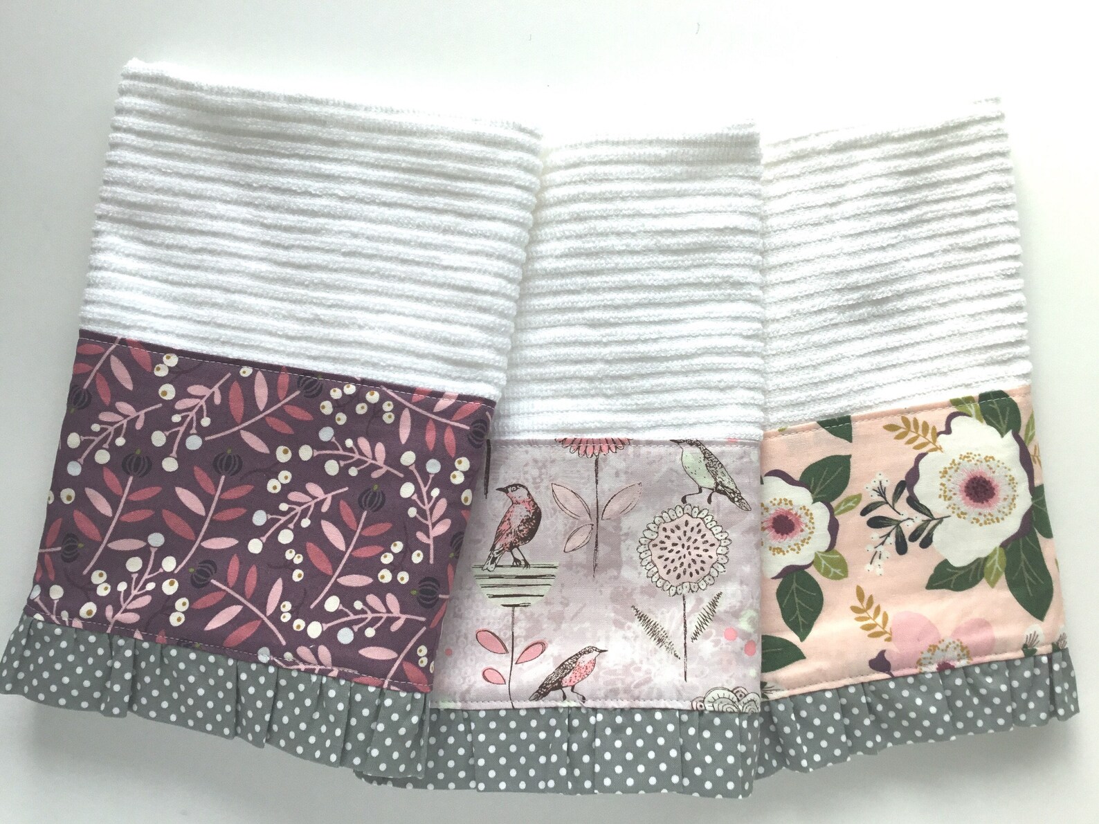 Kitchen Dish Towel Flowers / Kitchen Bar Mop Towel / Pink and | Etsy