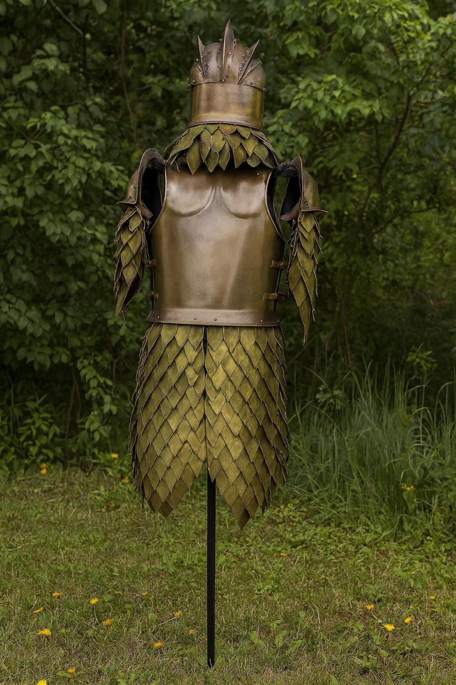 Handmade Kings Guard Armor: Golden Medieval Costume for Cosplay & LARP ...
