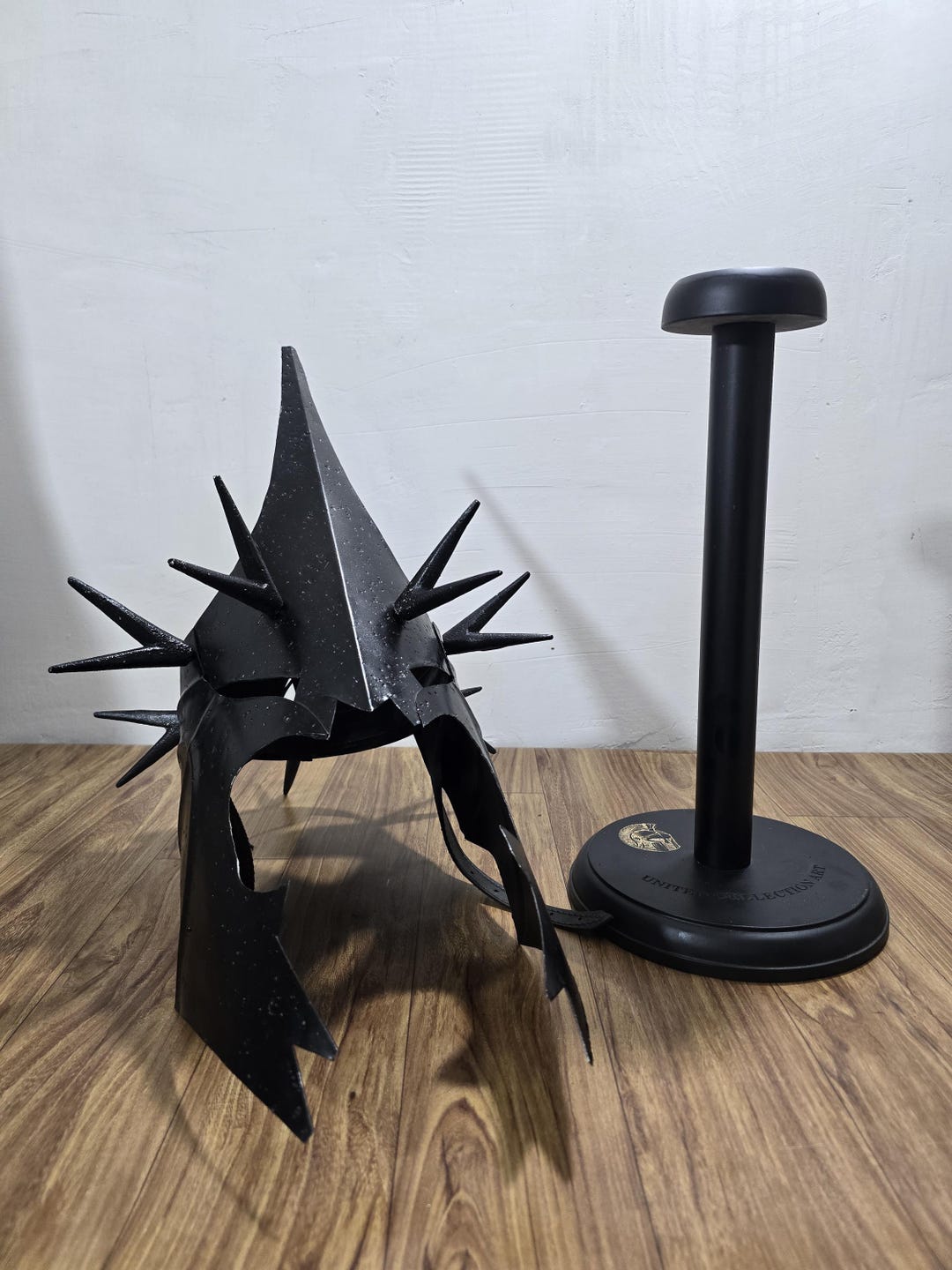 Dark Fantasy Spiked Helmet: Villain Armor, LARP Cosplay, Witch King ...