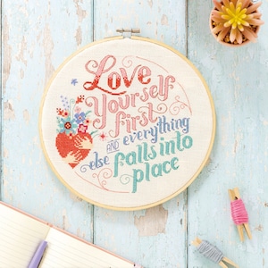 STITCHROVIA Cross Stitch for the Heart 20 Designs to Love Counted Cross ...