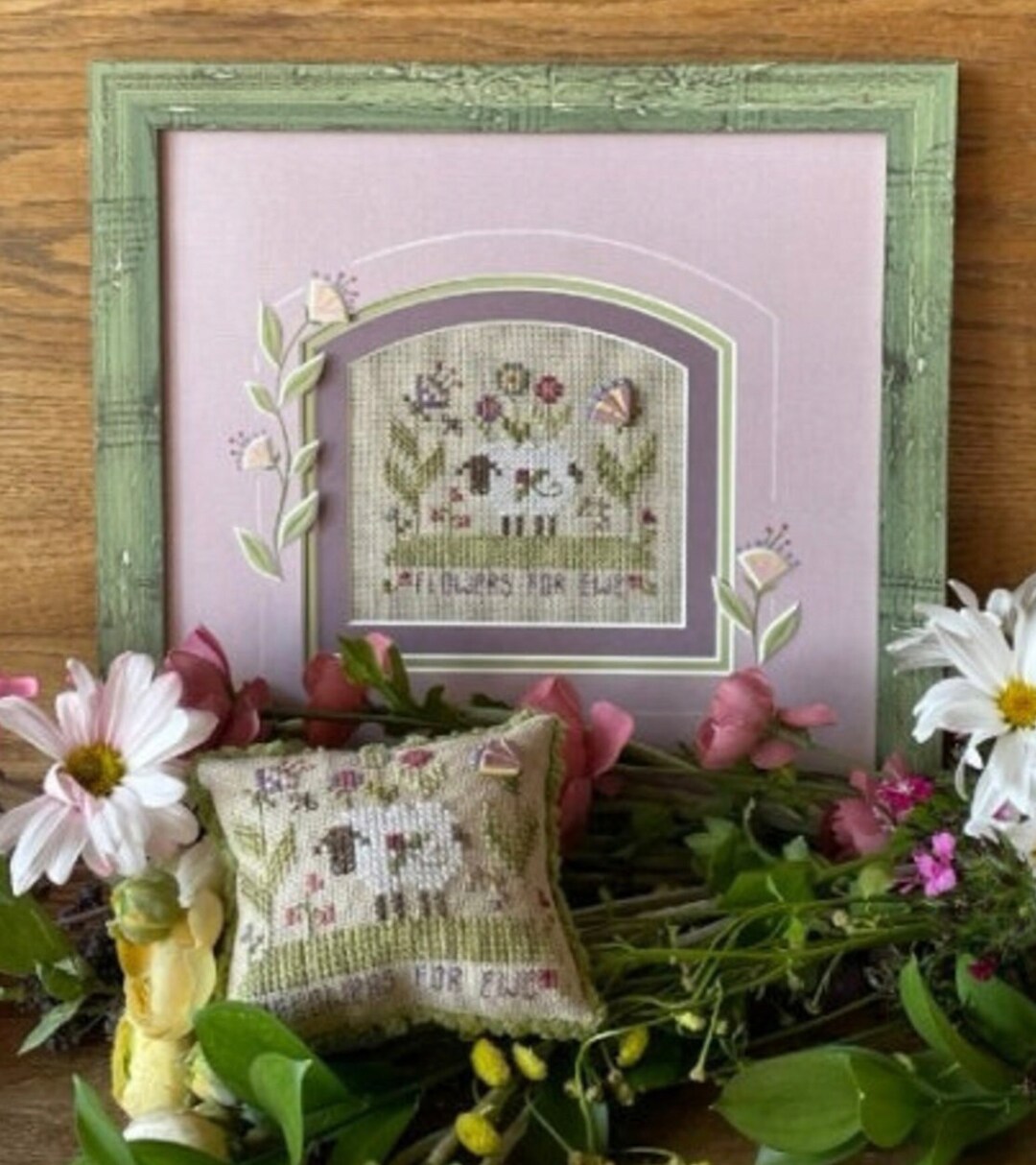 SHEPHERD'S BUSH Flowers for Ewe Kit Includes Fabric Floss Trim Counted ...