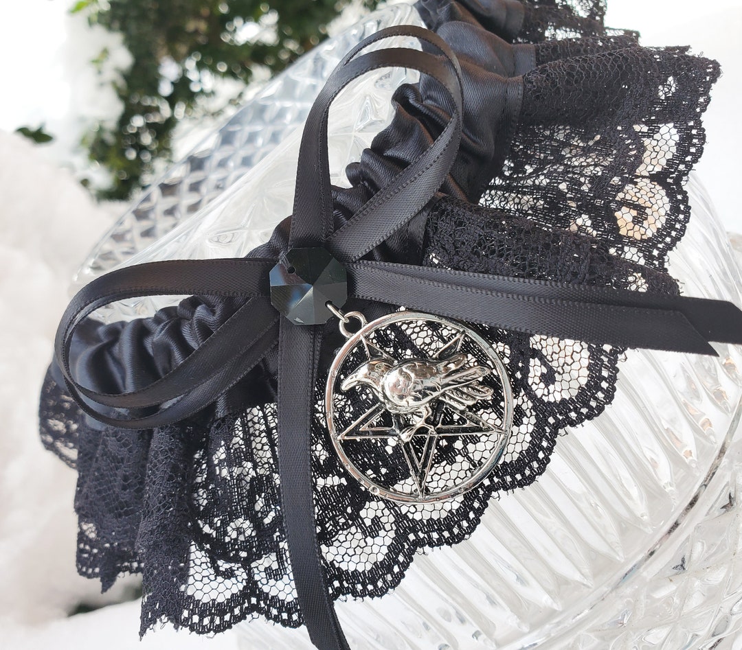 Morrigan Gothic Wedding Garter With Raven Pentacle - Handfasting ...