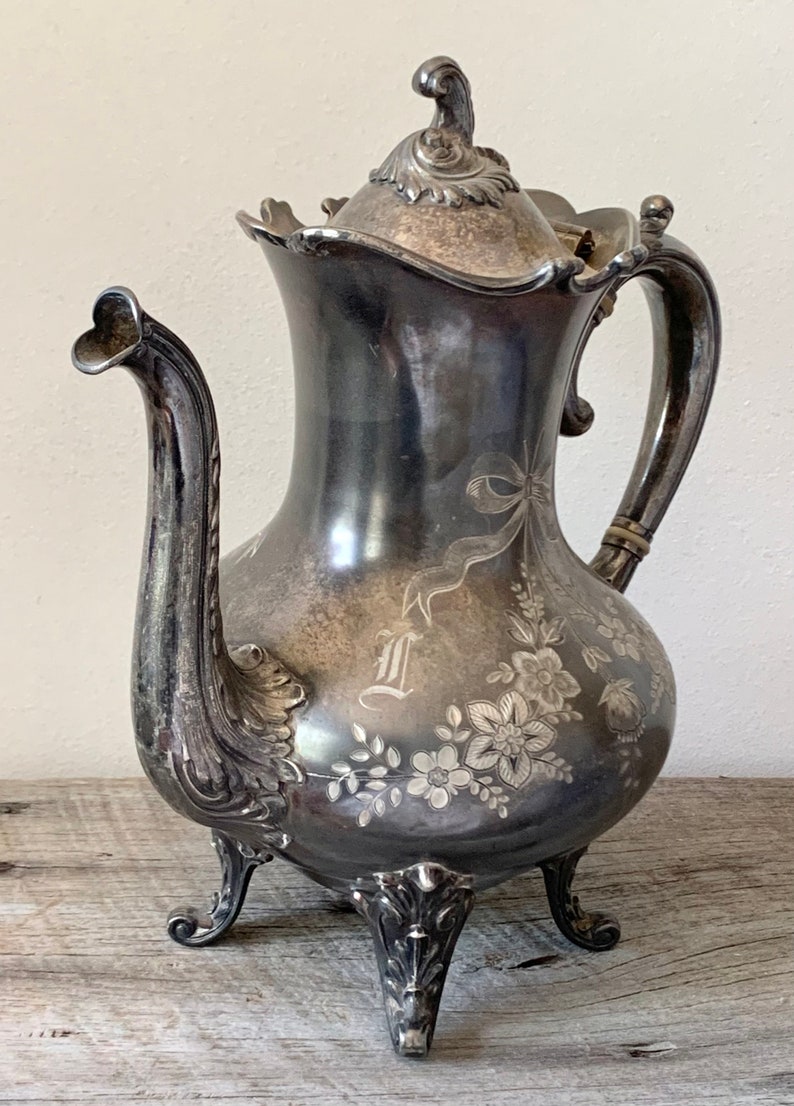 Meriden Silver Plate Co Quadruple Plate Coffee Pot - Etsy