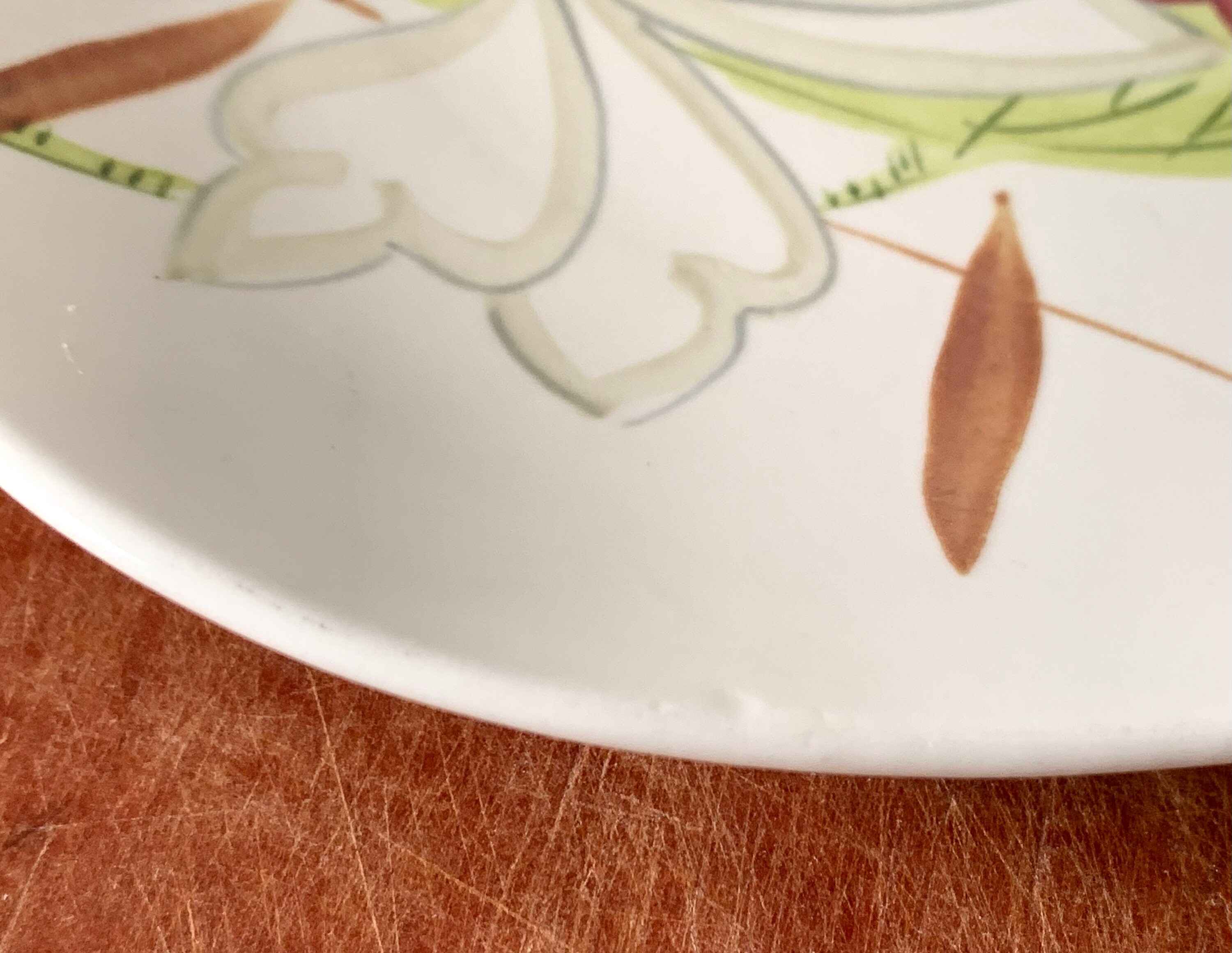 Vintage Red Wing Lotus Flower Plate - Etsy