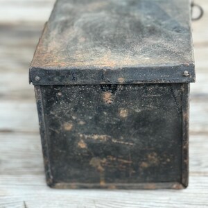 Vintage Metal Tool Box-industrial Decor - Etsy