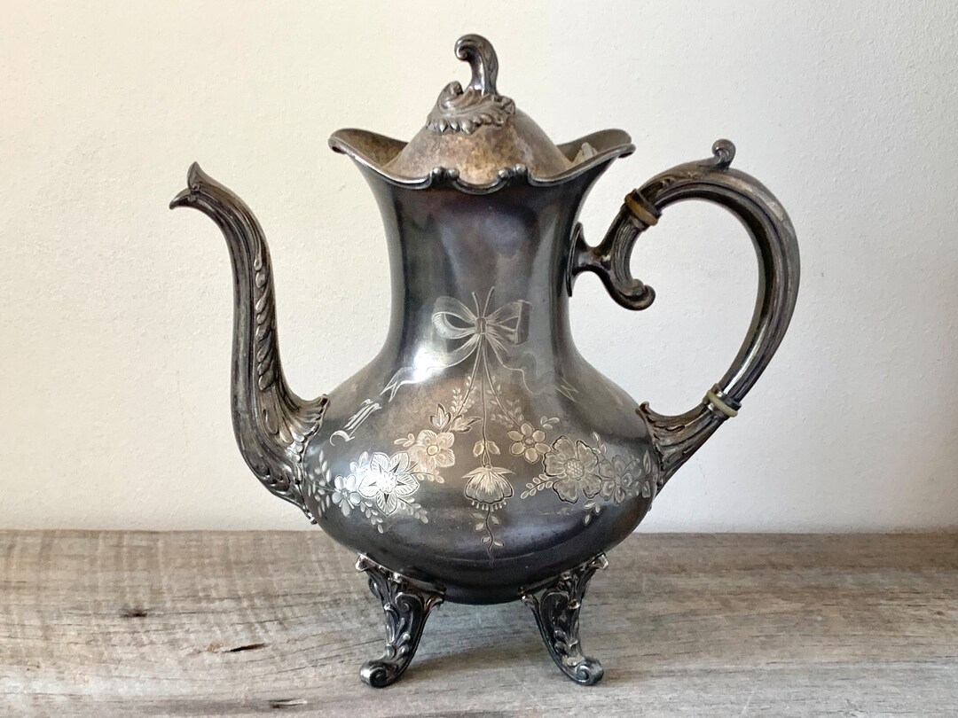 Meriden Silver Plate Co Quadruple Plate Coffee Pot - Etsy