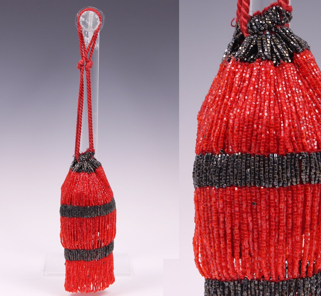 Vintage 1920's Red & Pewter Beaded Flapper Purse • 20's Deco Drawstring ...