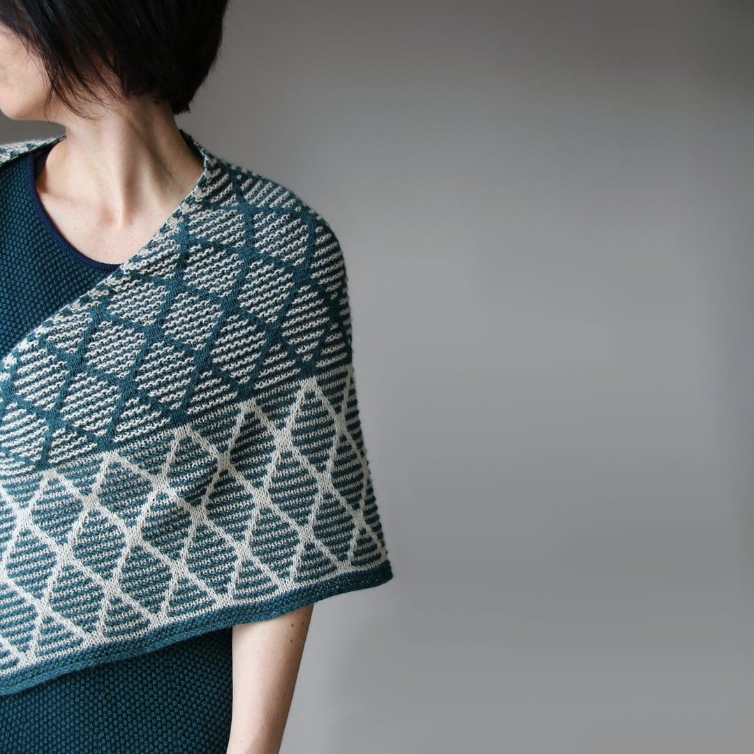 Islander Knit Shawl Pattern – Two-color Diamond Design (PDF) - Etsy