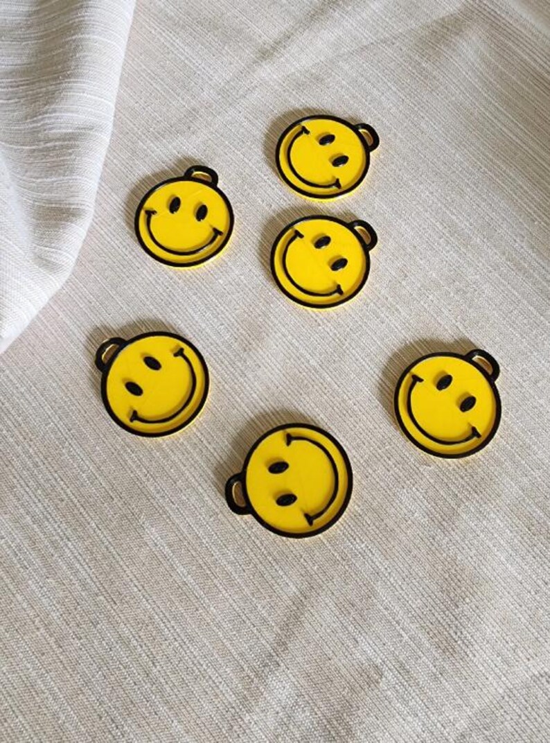 Smiley Face Keychain Cute Happy Emoji Keyring | Digital File for 3D ...