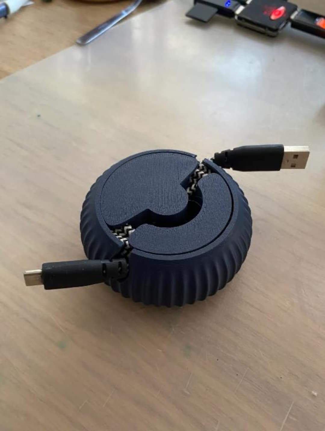 RUEDA Print-in-place Cable Reel STL — Desk Cord Organizer & Snap-fit ...