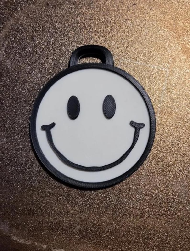 Smiley Face Keychain Cute Happy Emoji Keyring | Digital File for 3D ...