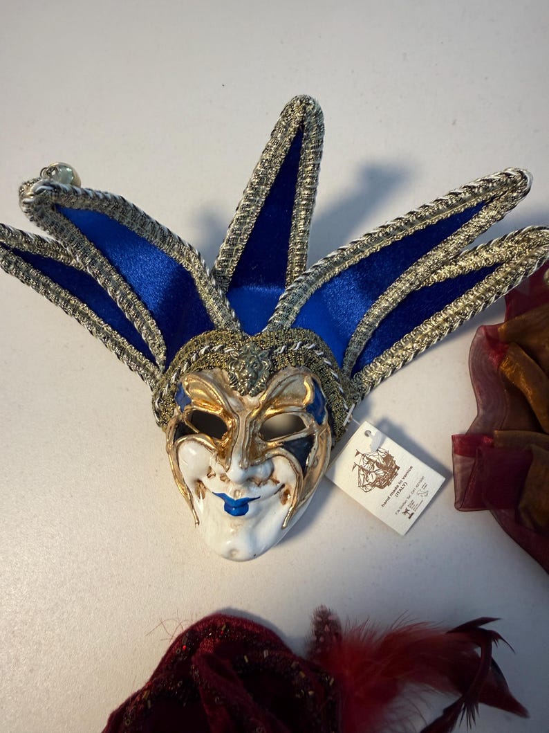 Venetian Masquerade Wall Masks – Set of 4 – Fabric Ruffle & Jester ...