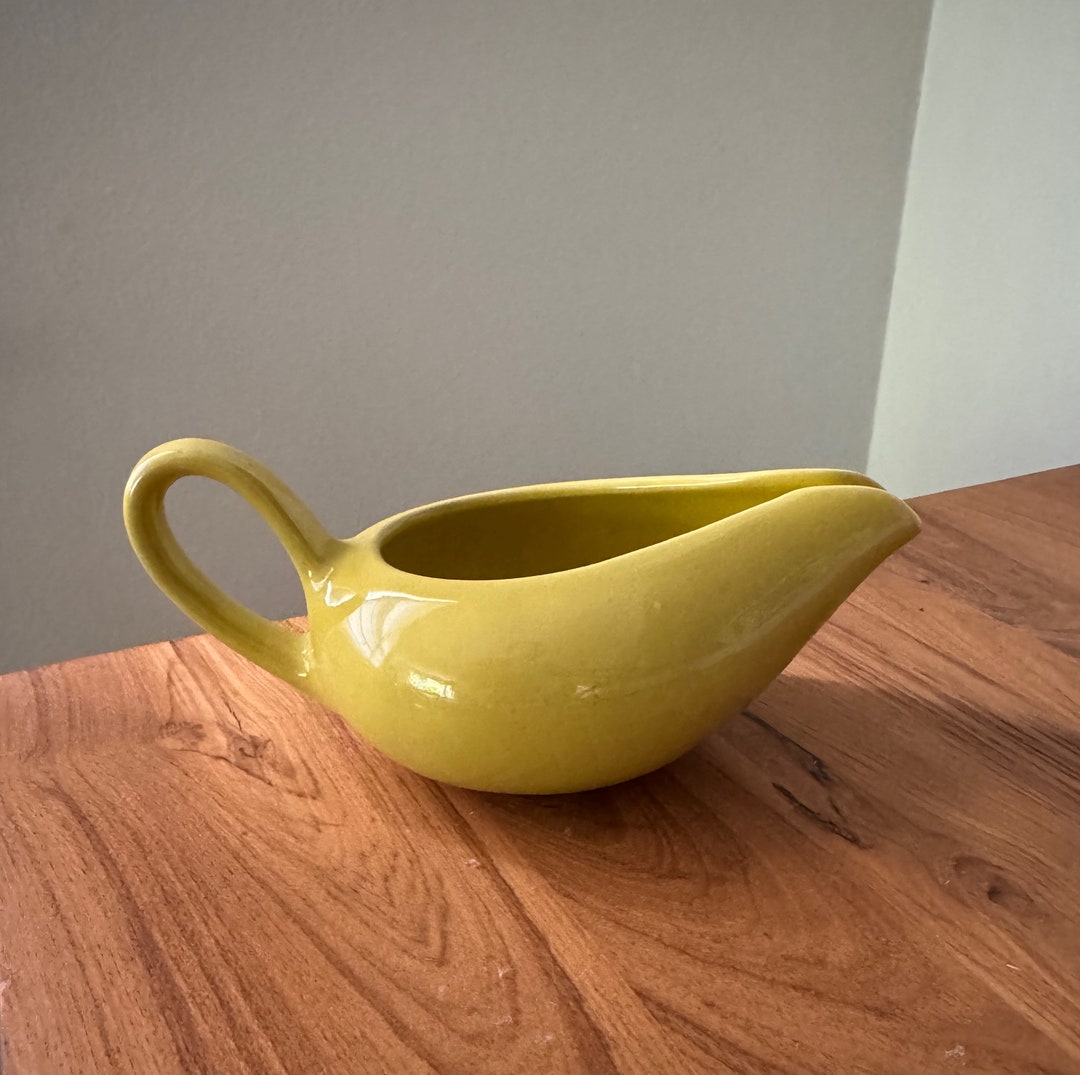 MCM Chartreuse Ceramic Russel Wright American Vintage Creamer - Etsy