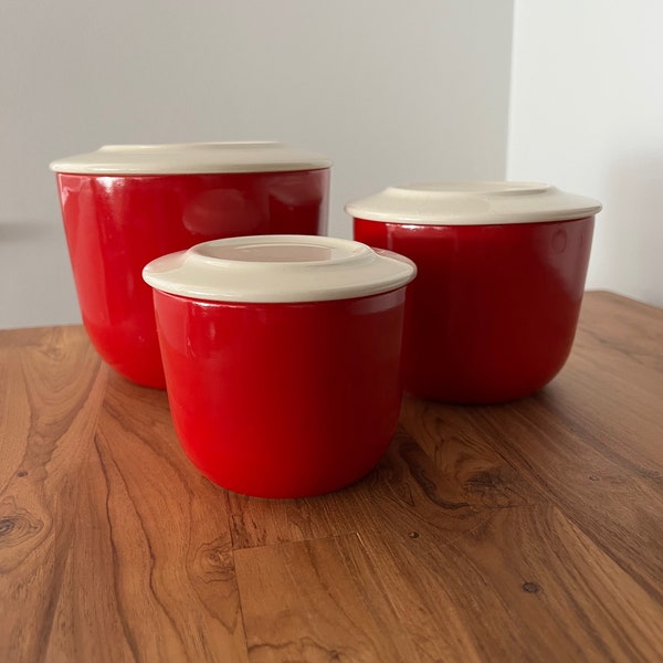 Universal Pottery - Etsy