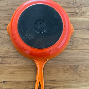 Vintage COUSANCES LE CREUSET Flame Orange Cast Iron Enamelware Skillet ...