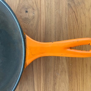 Vintage COUSANCES LE CREUSET Flame Orange Cast Iron Enamelware Skillet ...