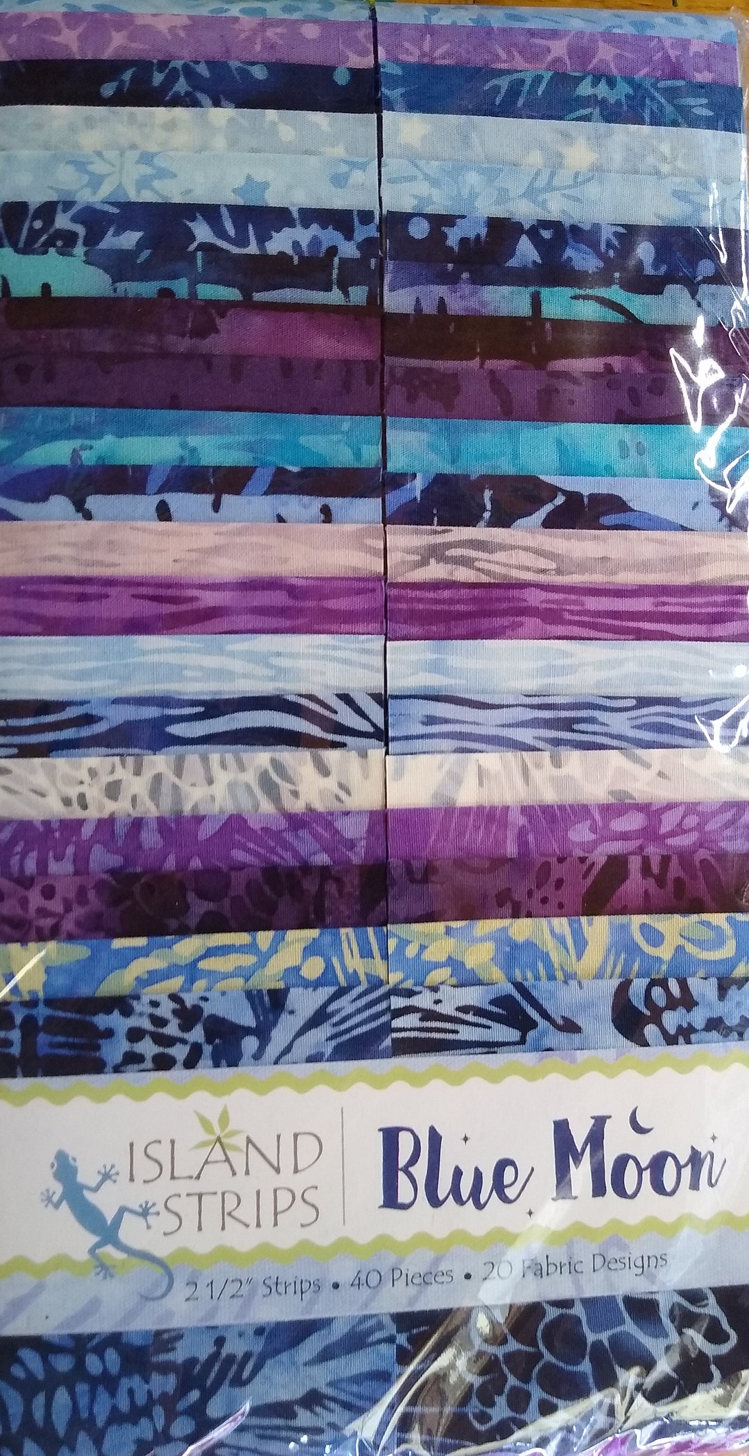 40 - 2.5 X 42" Strips Island Batik Blue Moon Hand-dyed Batik Cotton ...