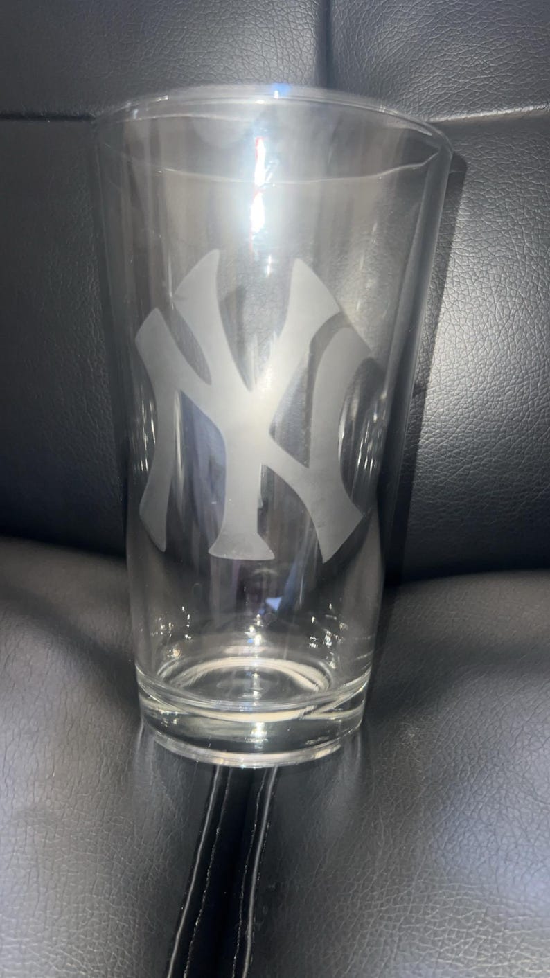 Glass Etched New York Yankee Pint Glass - Etsy