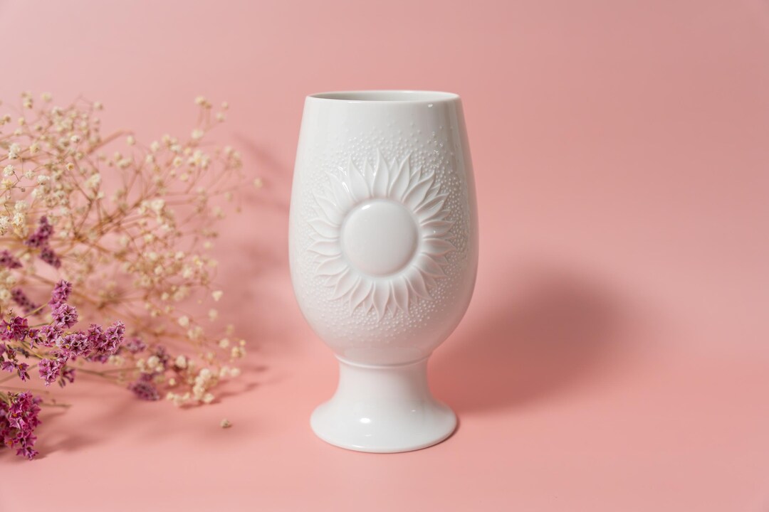 Vintage AK Kaiser White Bisque Sunflower Vase MCM German Porcelain - Etsy
