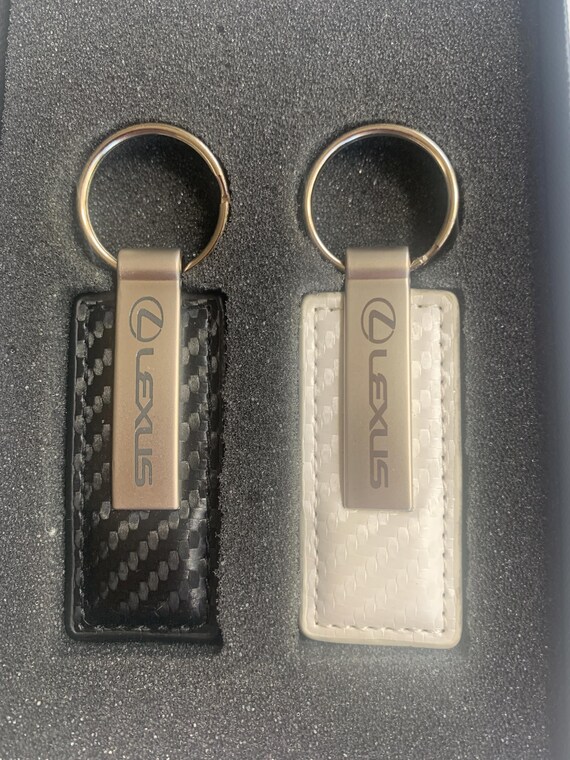 Lot 11 key chains - Gem