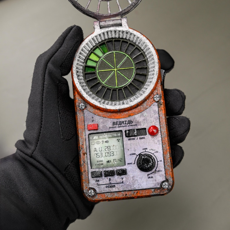 Stalker Bear Detector Prop Replica | S.T.A.L.K.E.R. Artifact Detector ...