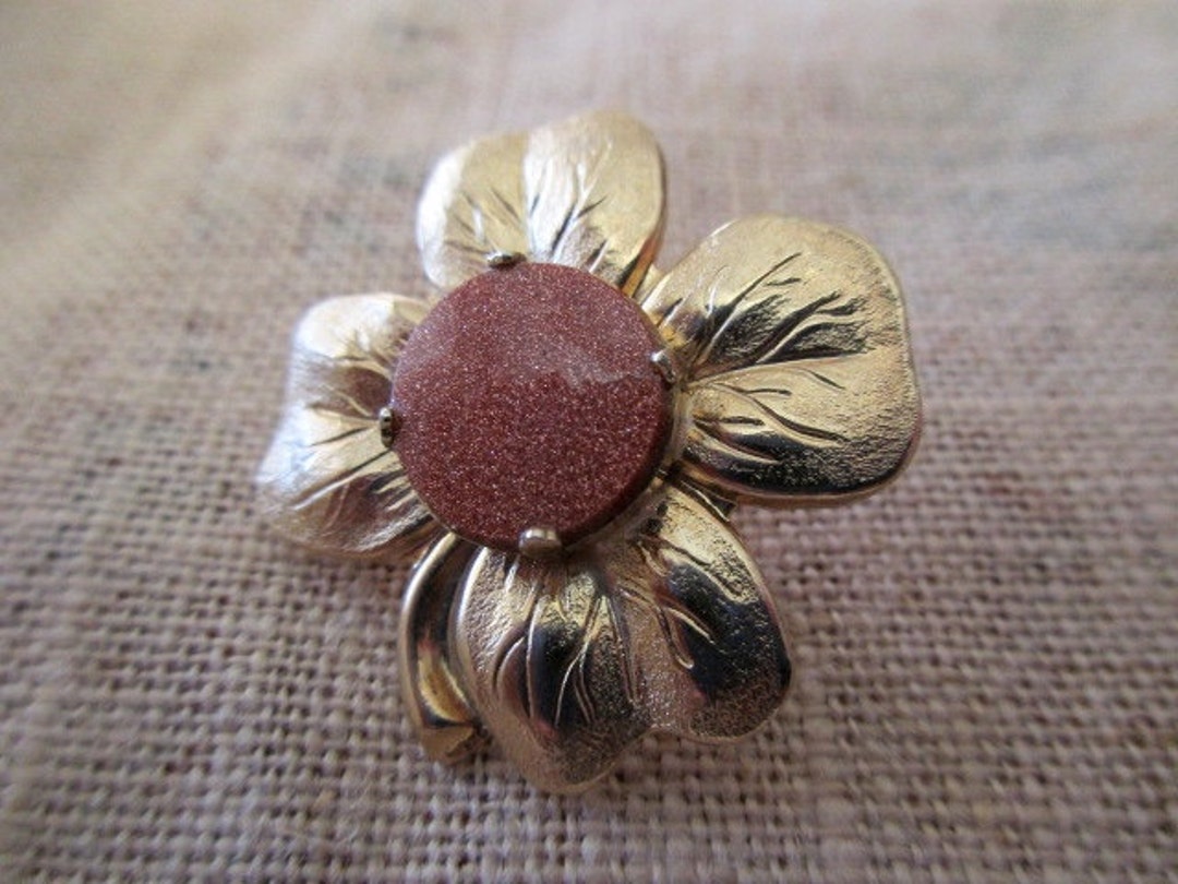 Vintage Copper Glittery Goldstone Flower Pin Gold Goldtone - Etsy